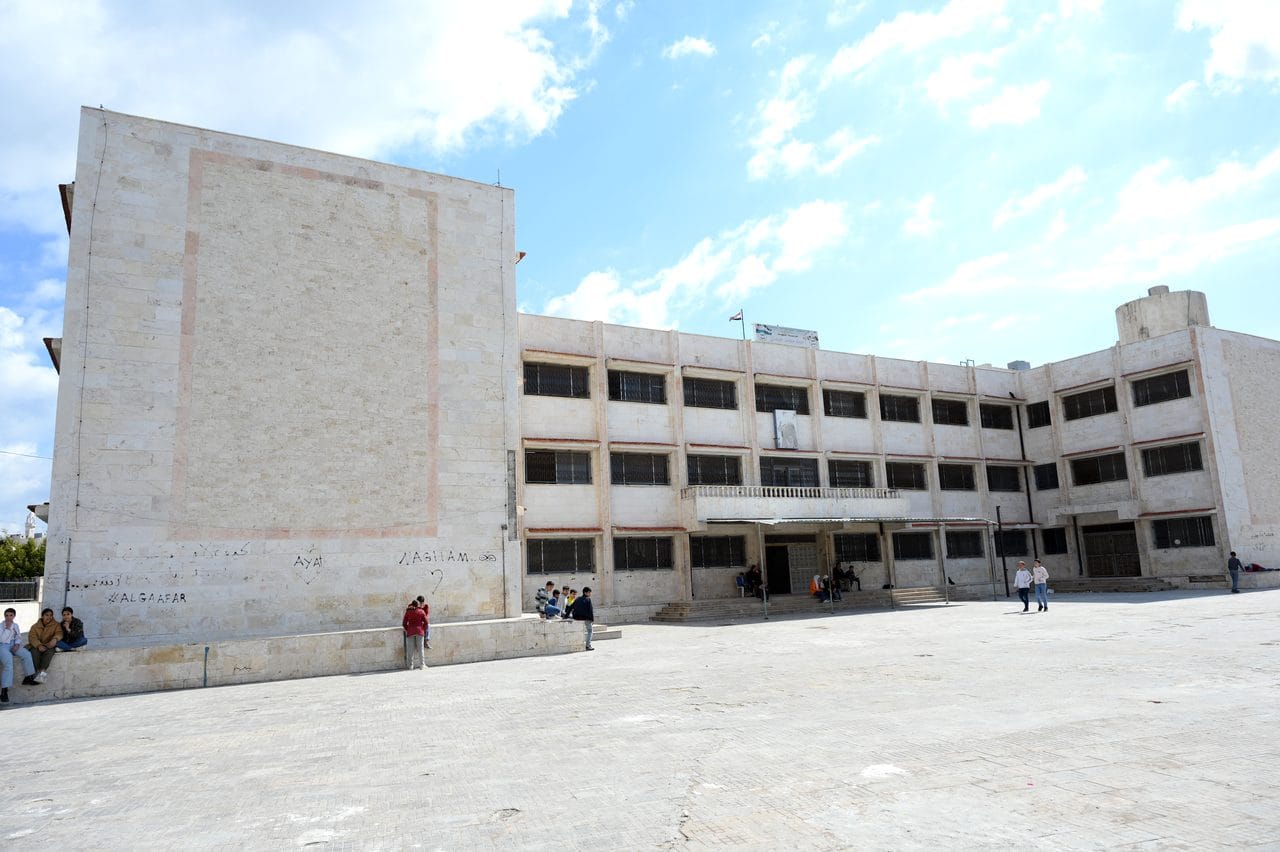 Schools Complex in Qninis - Al Amal Contracting & Trading